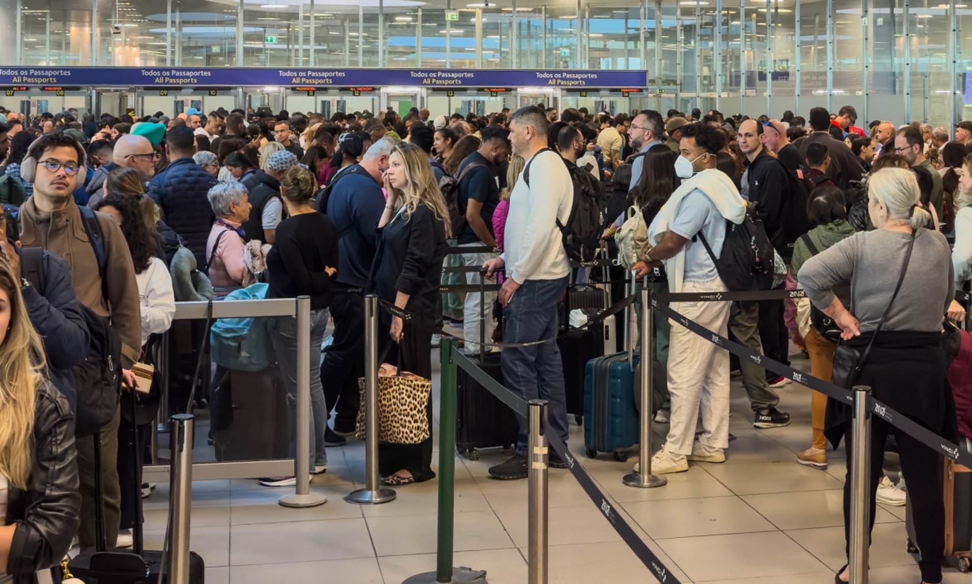 No border delays for Brits due to security checks this summer, Greek ...