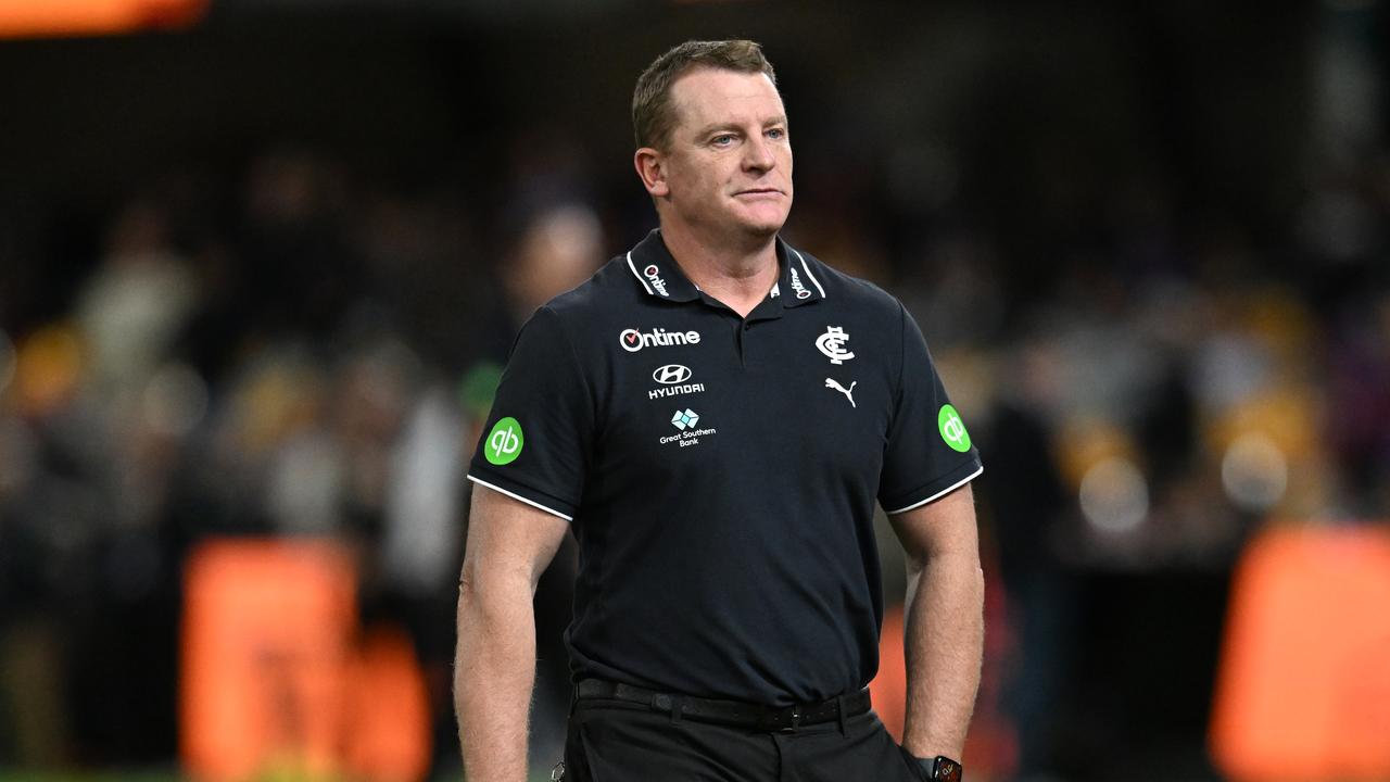 Michael Voss quits as Carlton coach