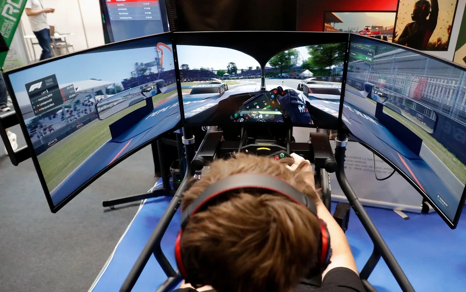 Best racing sims and F1 25 AI tips boost rig realism