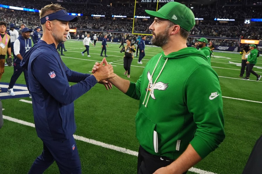 Eagles to play Cowboys in Arlington on Thanksgiving Day