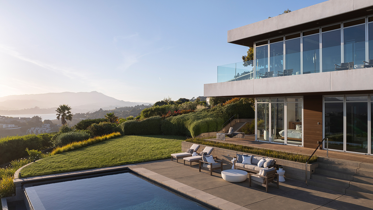 Tiburon estate in photos