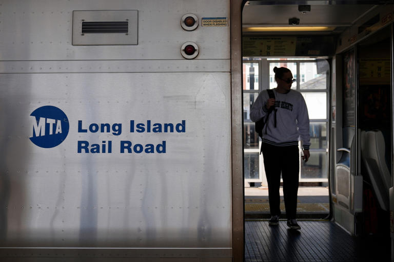 Long Island Rail Road workers could strike on Saturday if a deal isn't ...