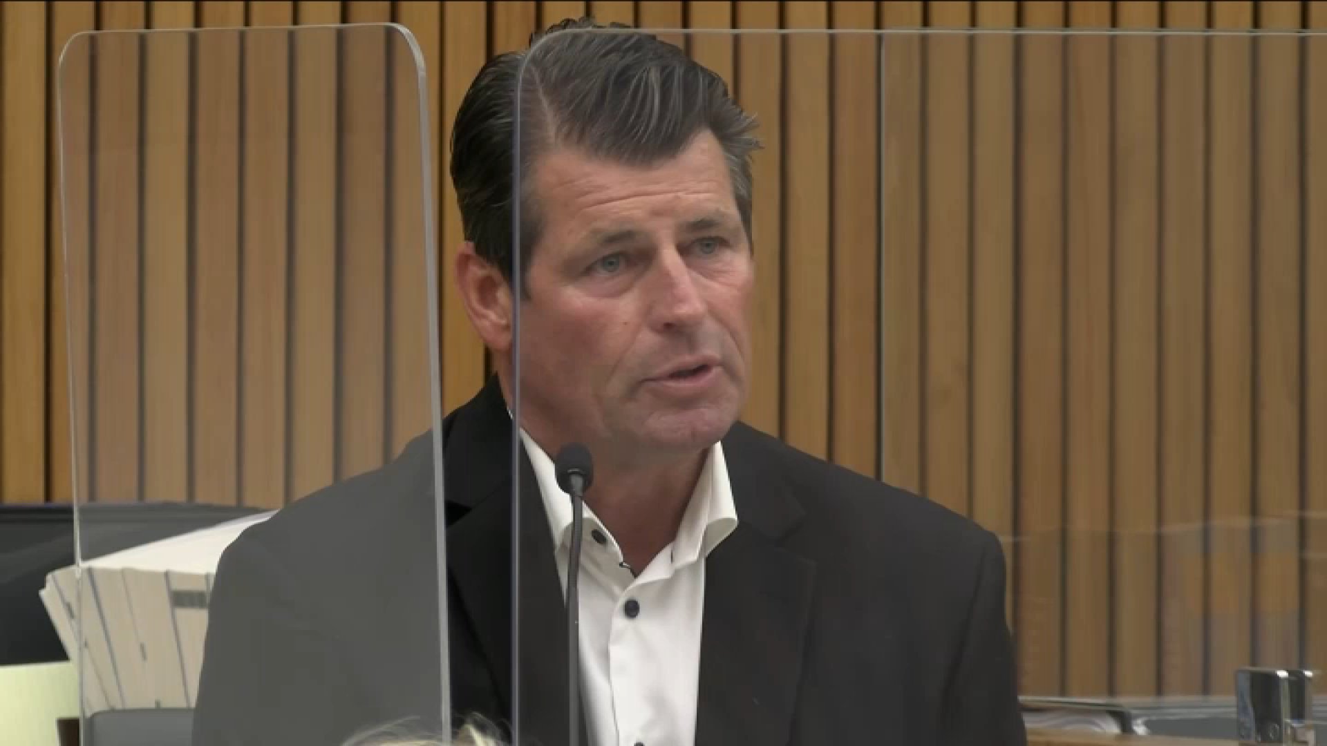 Ex-Dodger Scott Erickson admits to deleting messages to Rebecca Grossman