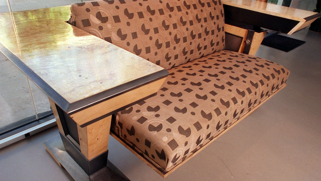 Small space lovers, meet your dream loveseat