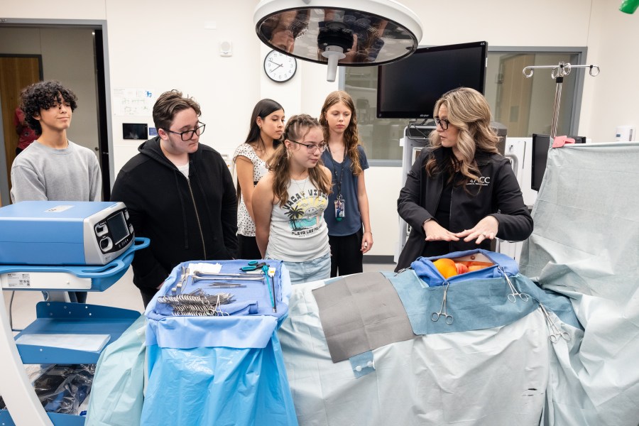 New program gives high school students dual credit options in healthcare