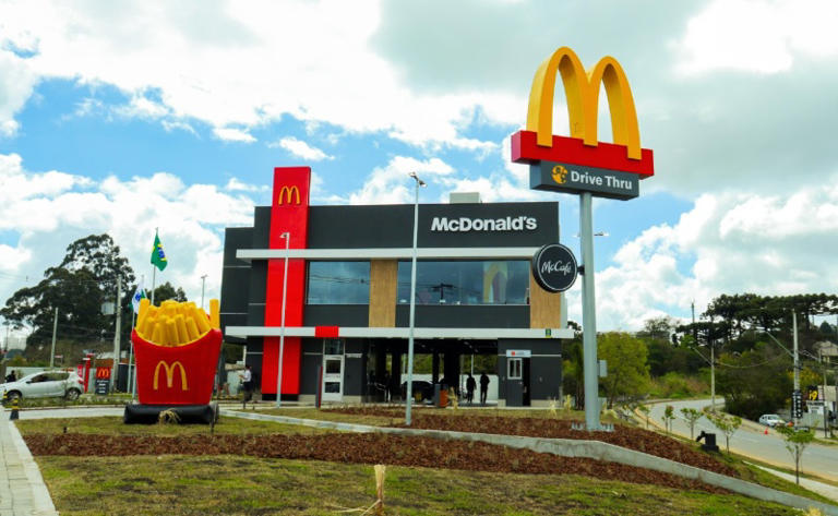 McDonalds Secret Menu Shocker: The Filet-O-Fish Hack Fans Say You ...