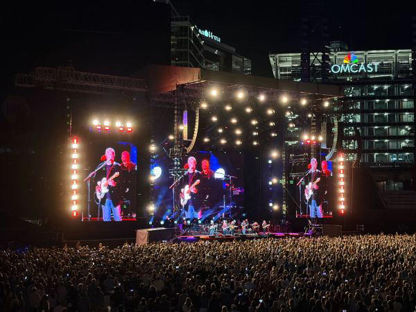 Concert review: The Eagles give Atlanta a memorable 'Long Goodbye'