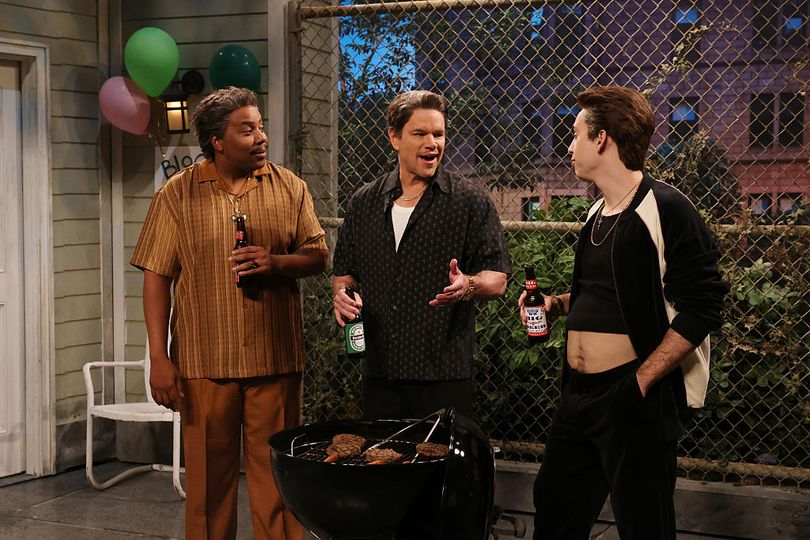 Saturday Night Live viewers taken aback by Mike Vrabel-Dianna Russini ...