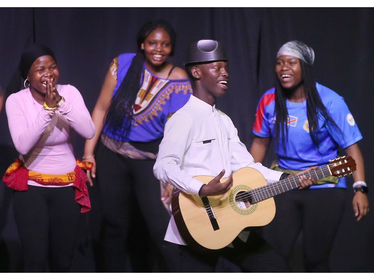 'Favourite day' — Windsor high school marks multicultural day with food ...