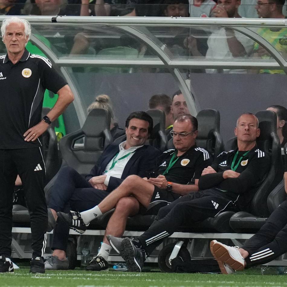 Fred Rutten tritt als Coach von Curacao zurück – übernimmt Advocaat wieder?