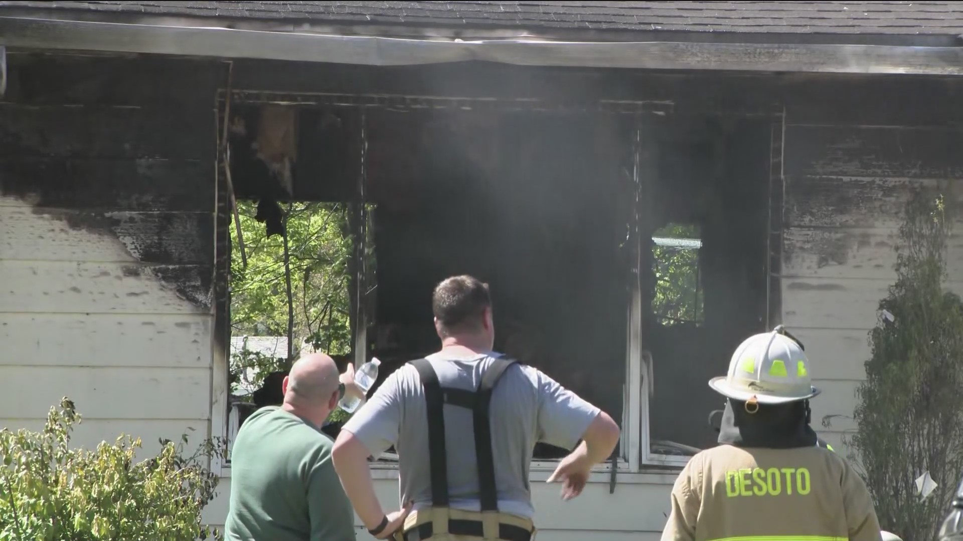 Adel house fire contained quickly, one dog perishes