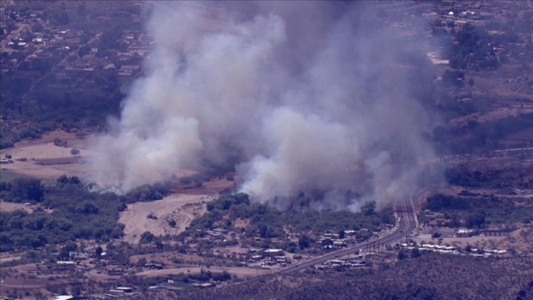Jones fire displaces 25 people in Wickenburg