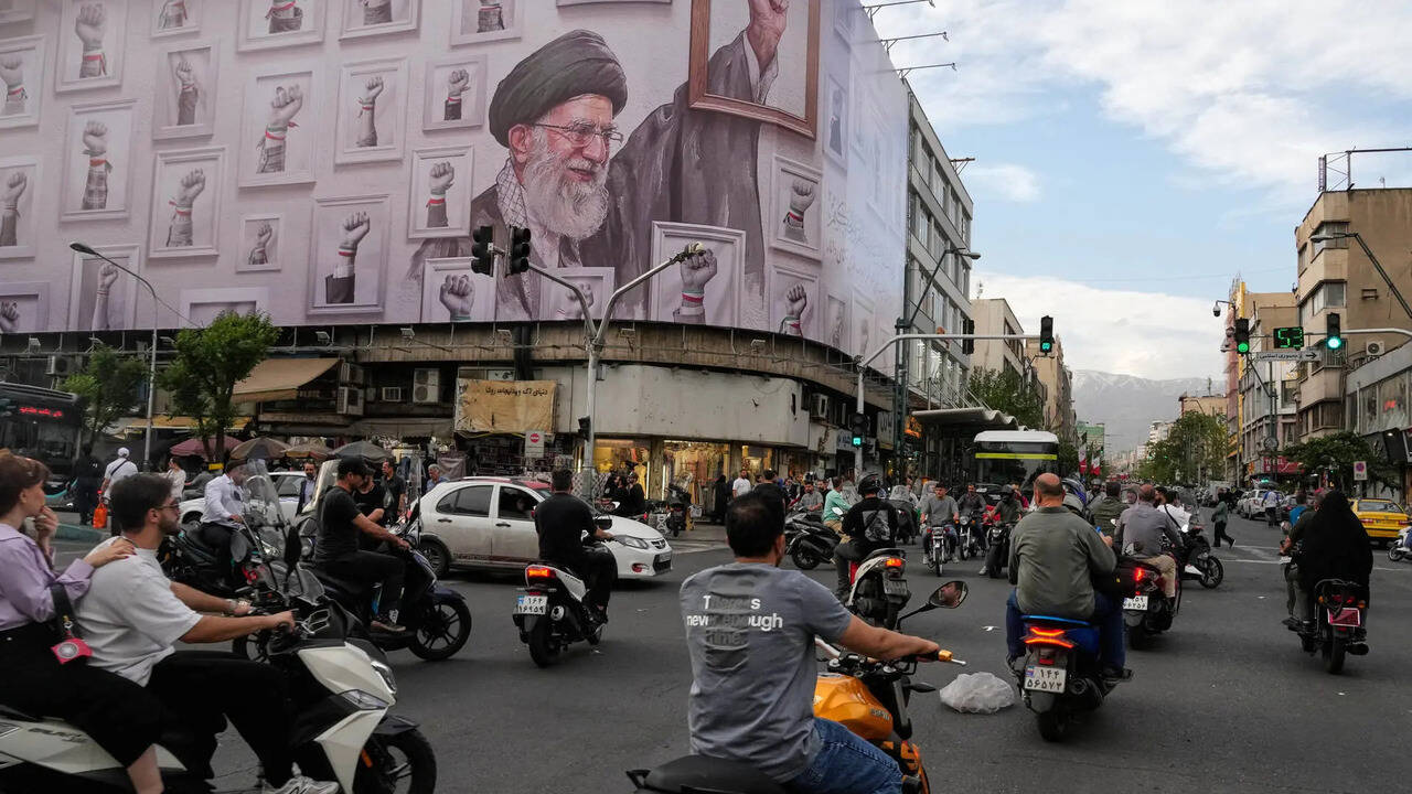 Trump discusses Iran ceasefire and proposes gas tax suspension amid ...