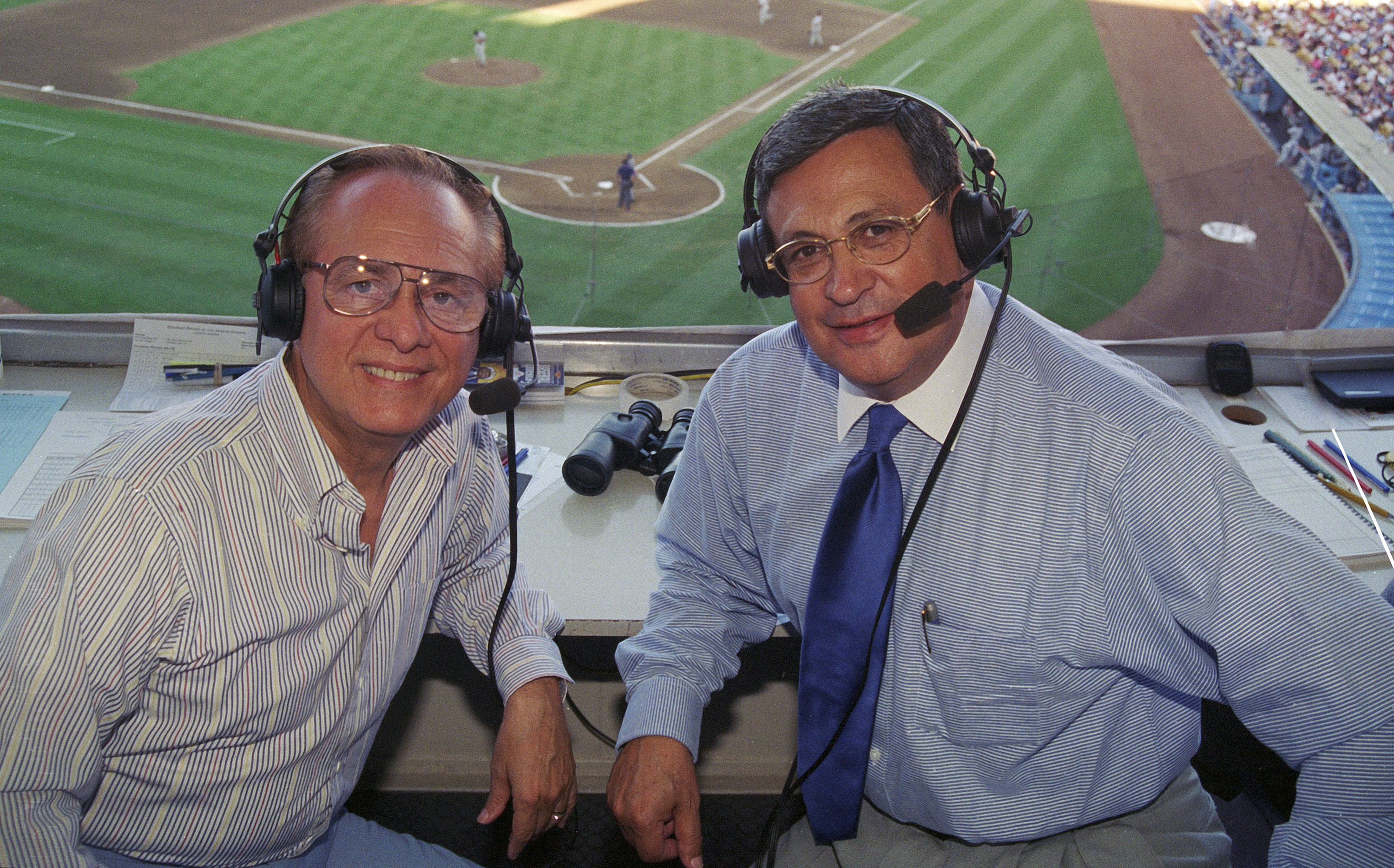 René Cárdenas, a pioneering Spanish-language baseball broadcaster, died ...
