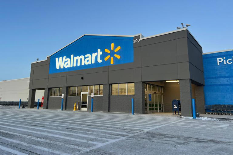 Walmart ranked most trusted grocery store in the US, beating out Aldi ...