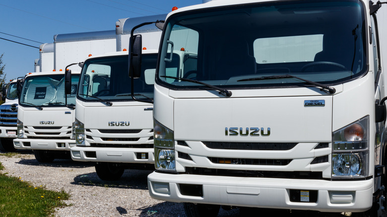 4 Japanese auto manufacturers that still use diesel engines
