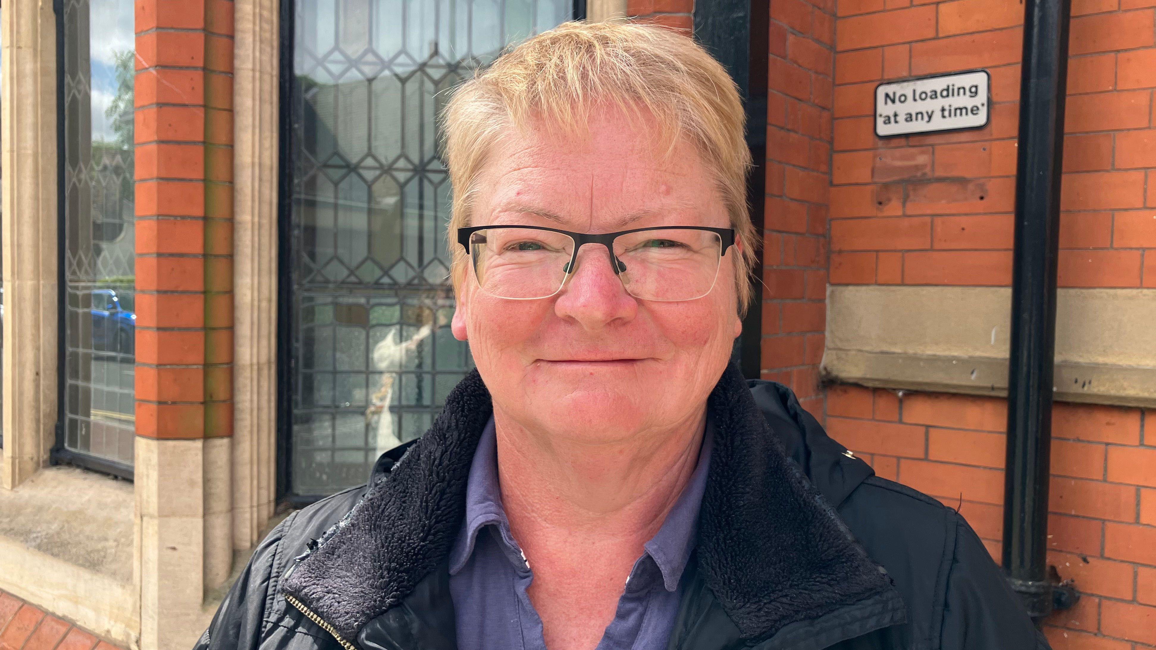 Council urges pause on hospital ward closure plans