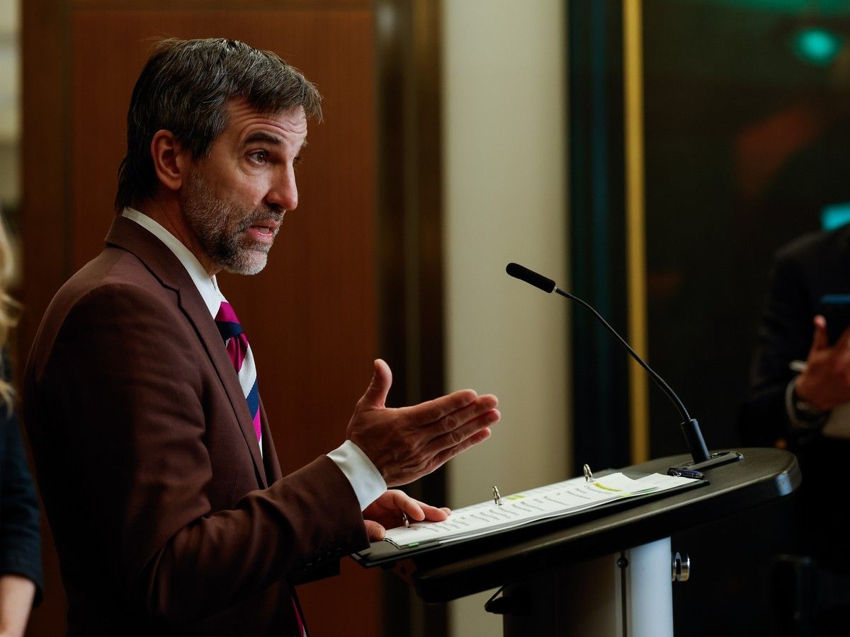 Steven Guilbeault evasive about political future after criticizing ...