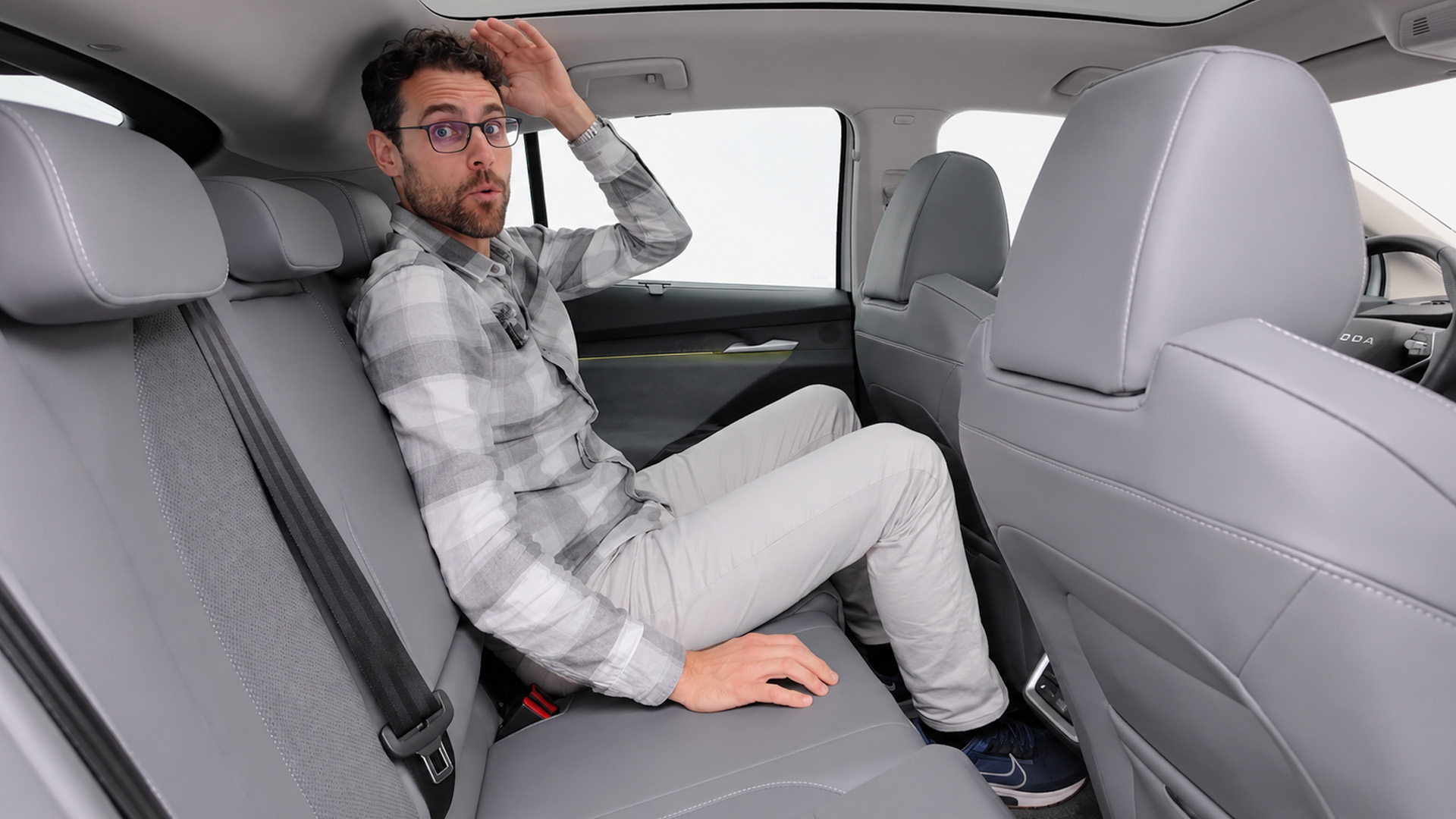 Panoramic roof in the Skoda Enyaq facelift makes the cabin feel more ...