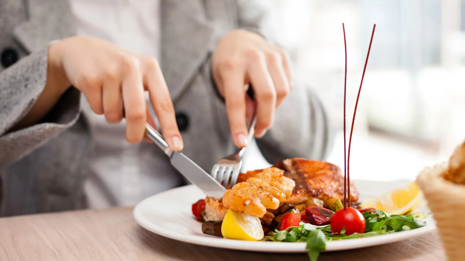 The 12 restaurant chains that still spark recognition but not the same ...