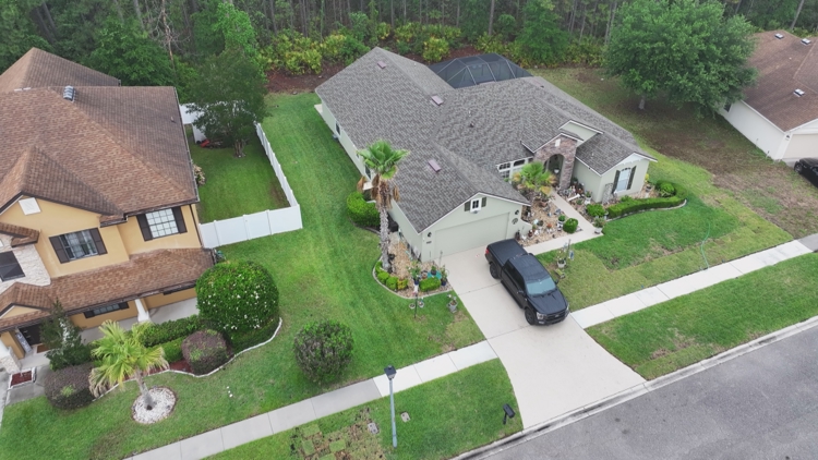 'It's unreal': Neighbors react to Jacksonville couple found dead inside ...