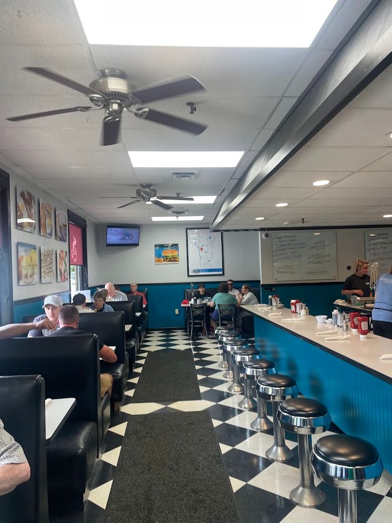 This New Hampshire diner serves the most delicious homemade comfort ...