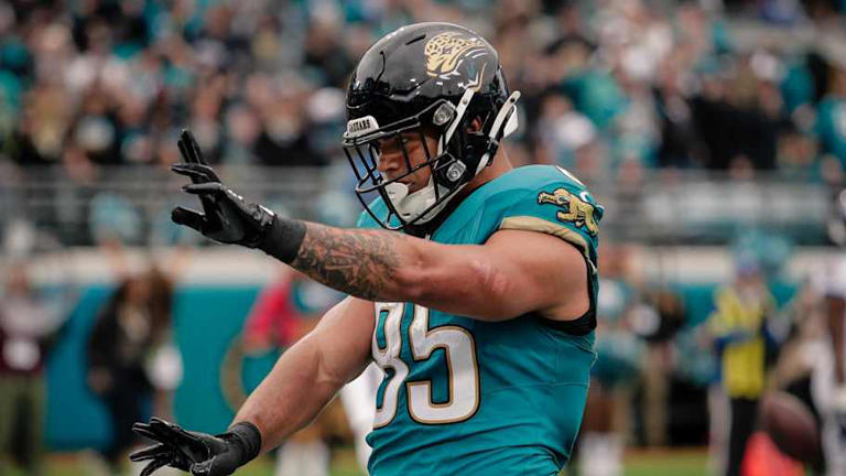 Why Brenton Strange might benefit more than anyone from Jaguars' TE moves