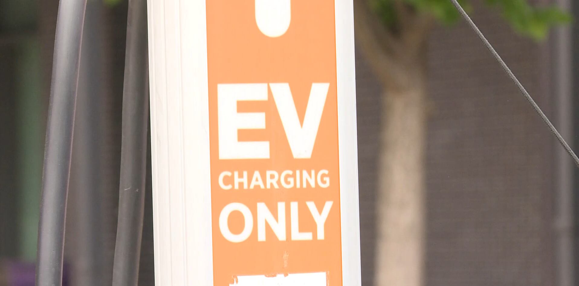 ENC electric car drivers save on gas amid rising fuel costs
