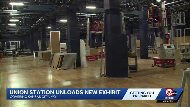 Union Station gears up for opening of new exhibit, 'The Berlin Wall. A ...