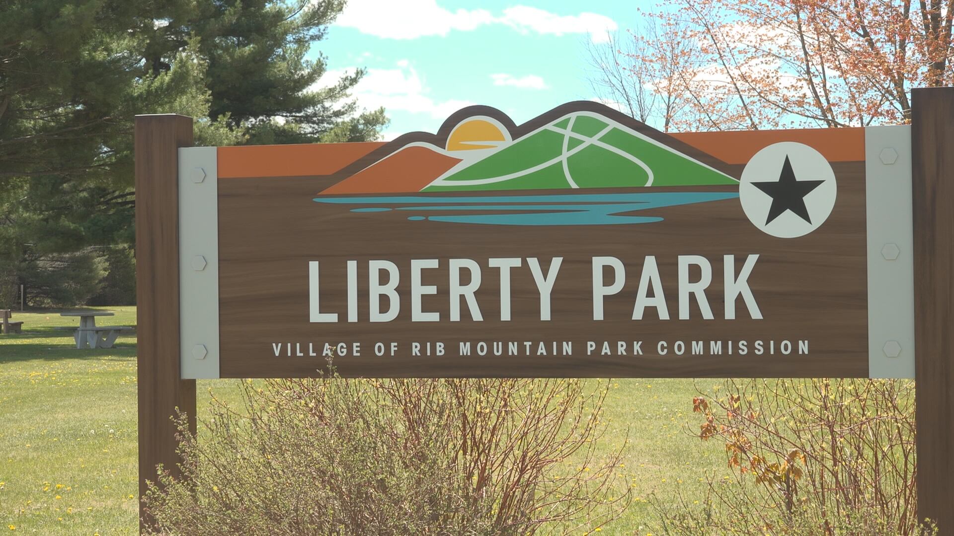 New shelter being builty at Liberty Park in Rib Mountain