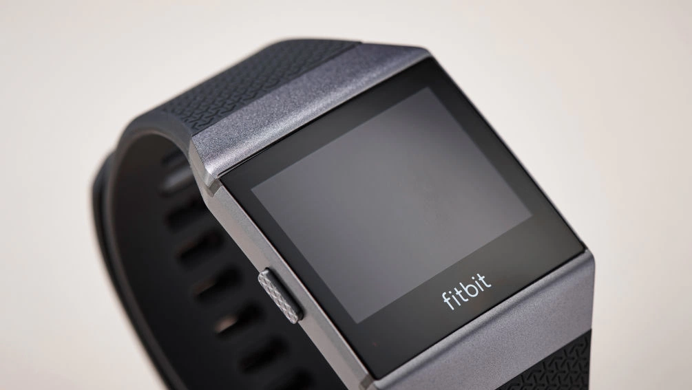 Fitbit update bug disables Pixel Watch health tracking