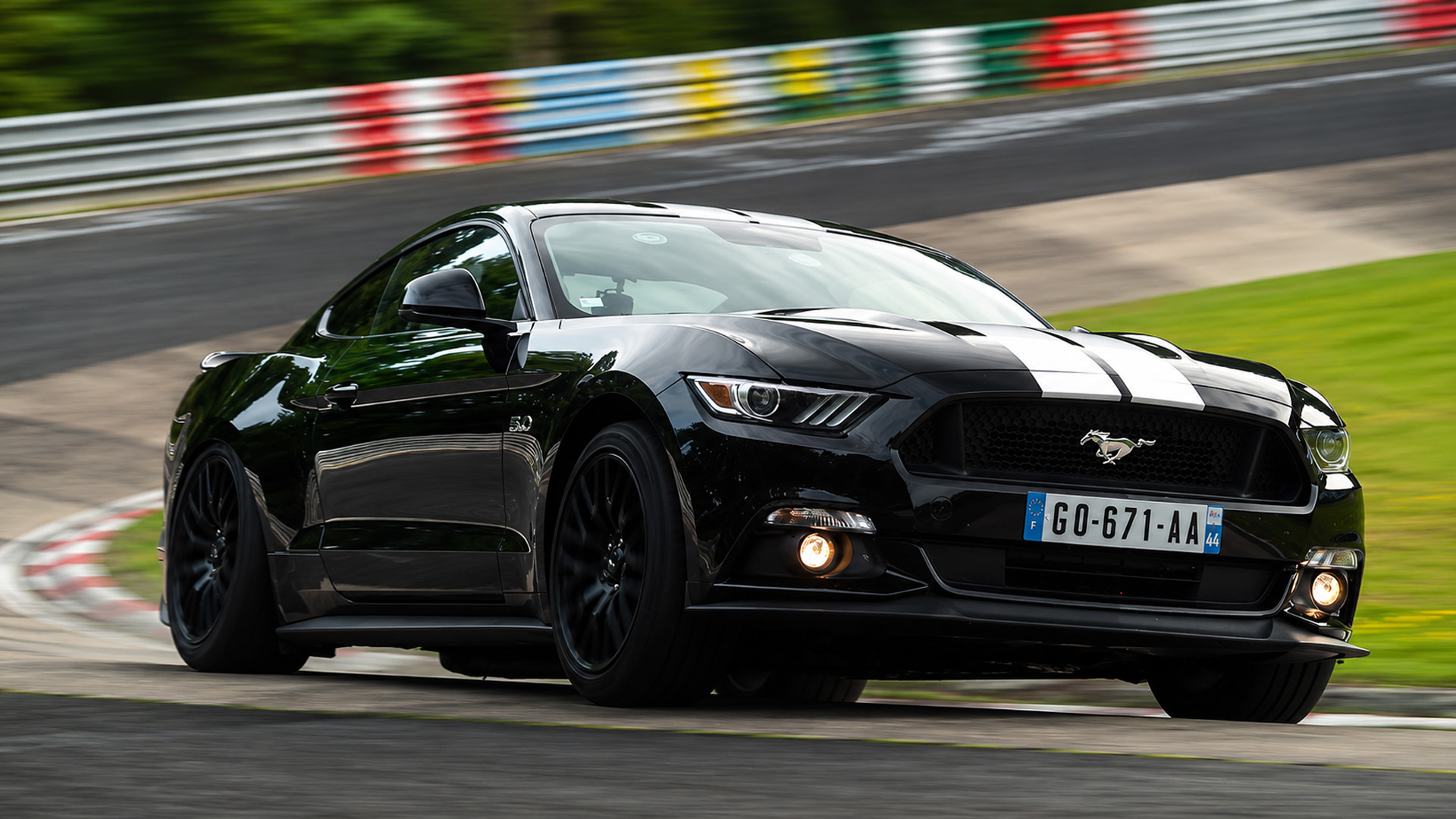 I almost got banned racing in a straight piped Mustang