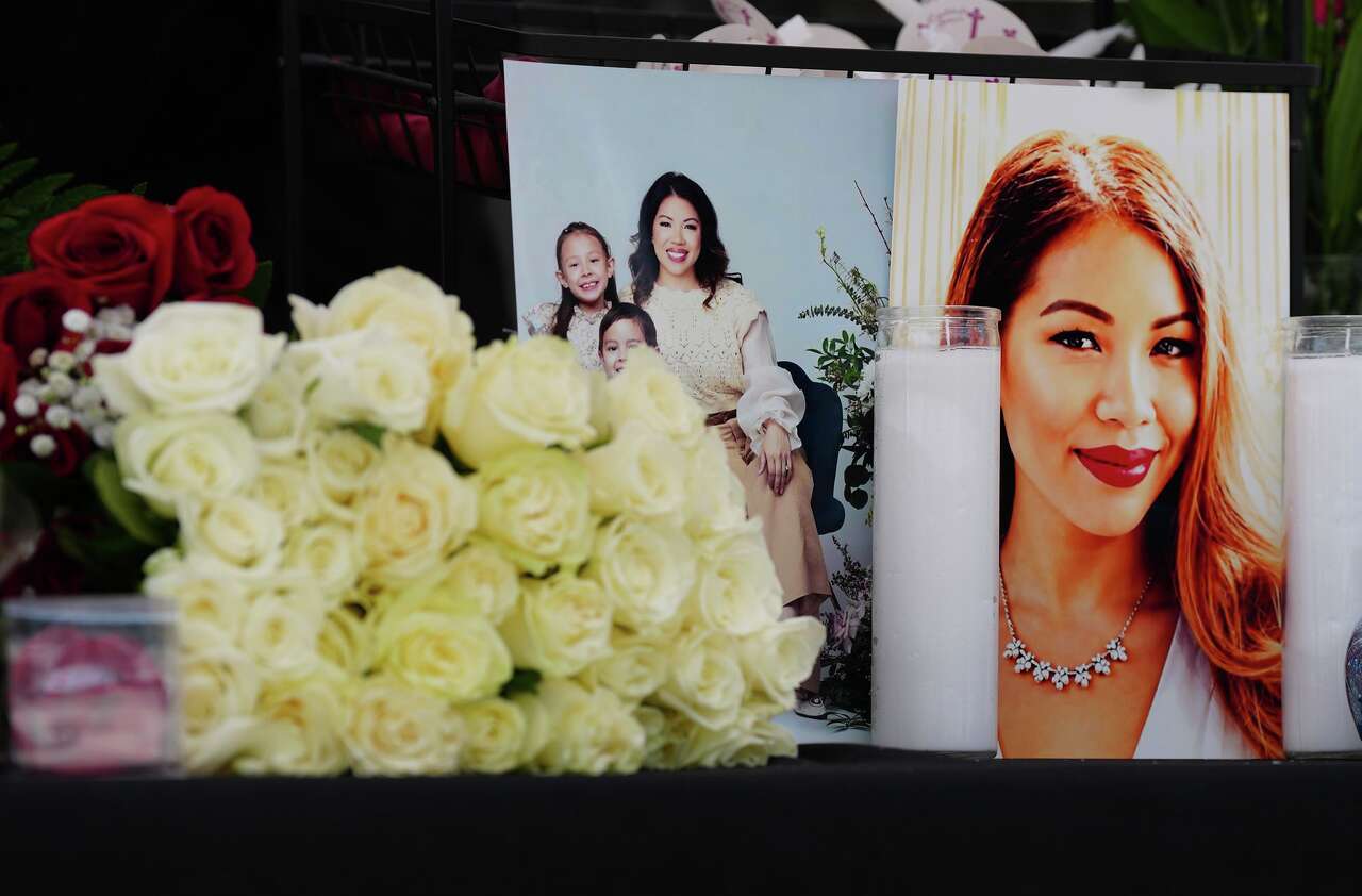 Traveler's Cart holds vigil for Mitchell family after suspected murder ...