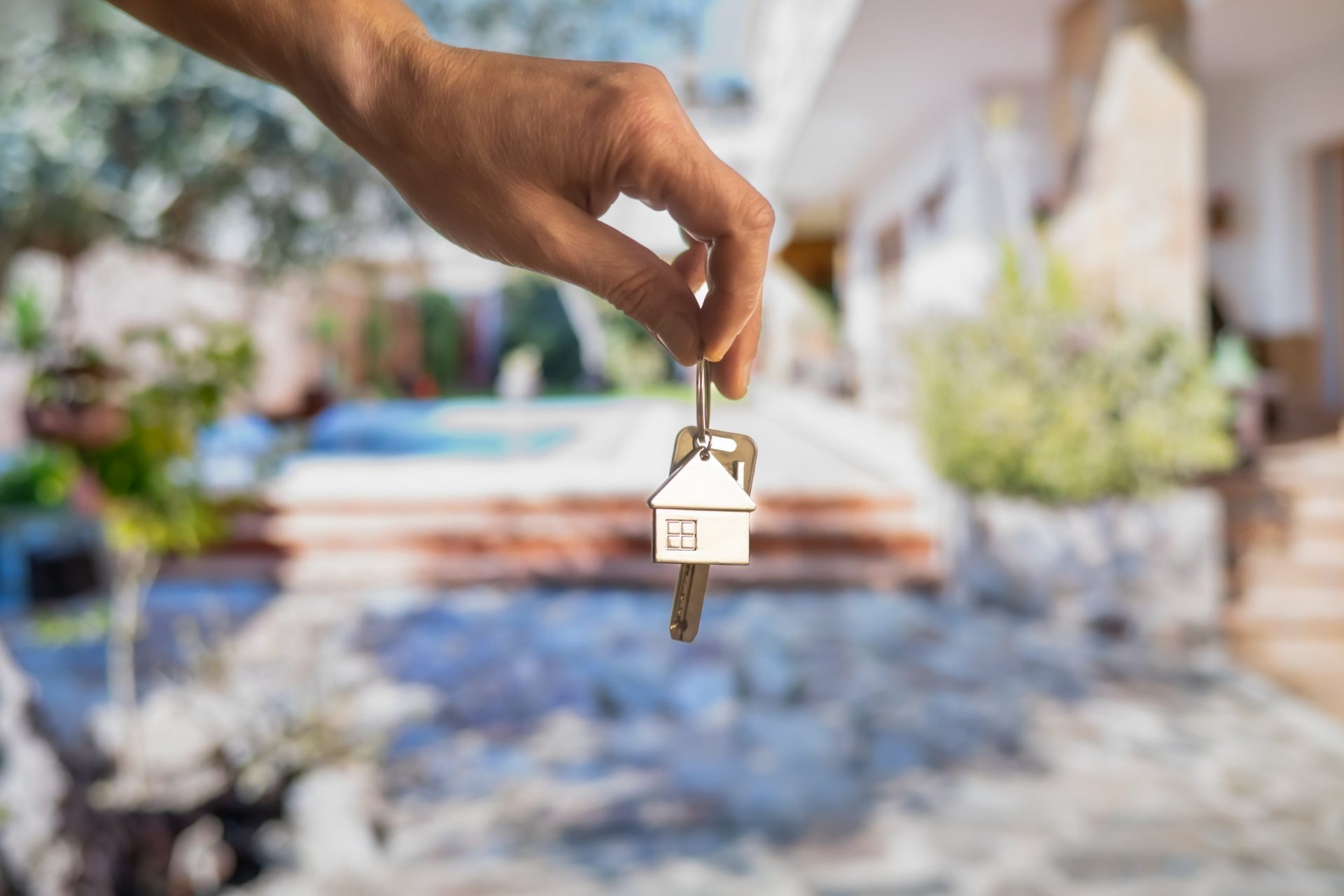 The benefits of first-time buyers accessing their pensions early – and ...