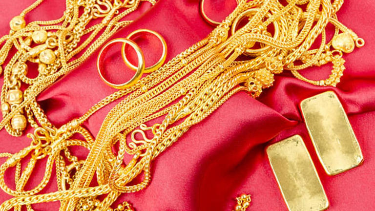 Gold price in Kerala: Rates drop again; check today's price for one pavan