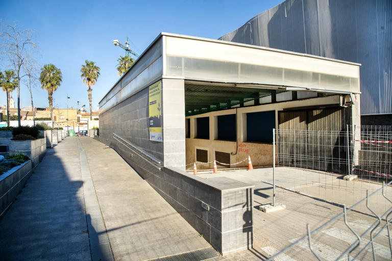 El parking municipal de Sedaví arrasado por la Dana, a punto de reabrir ...