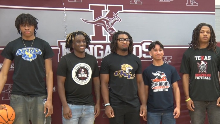 Five Killeen ISD athletes sign college letters of intent