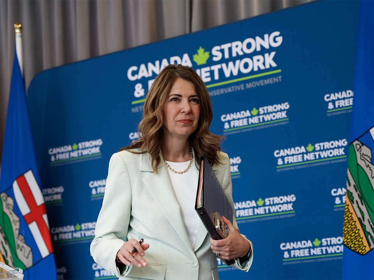 Braid: As separatist leaders bumble, Smith hopes Ottawa deal will make ...