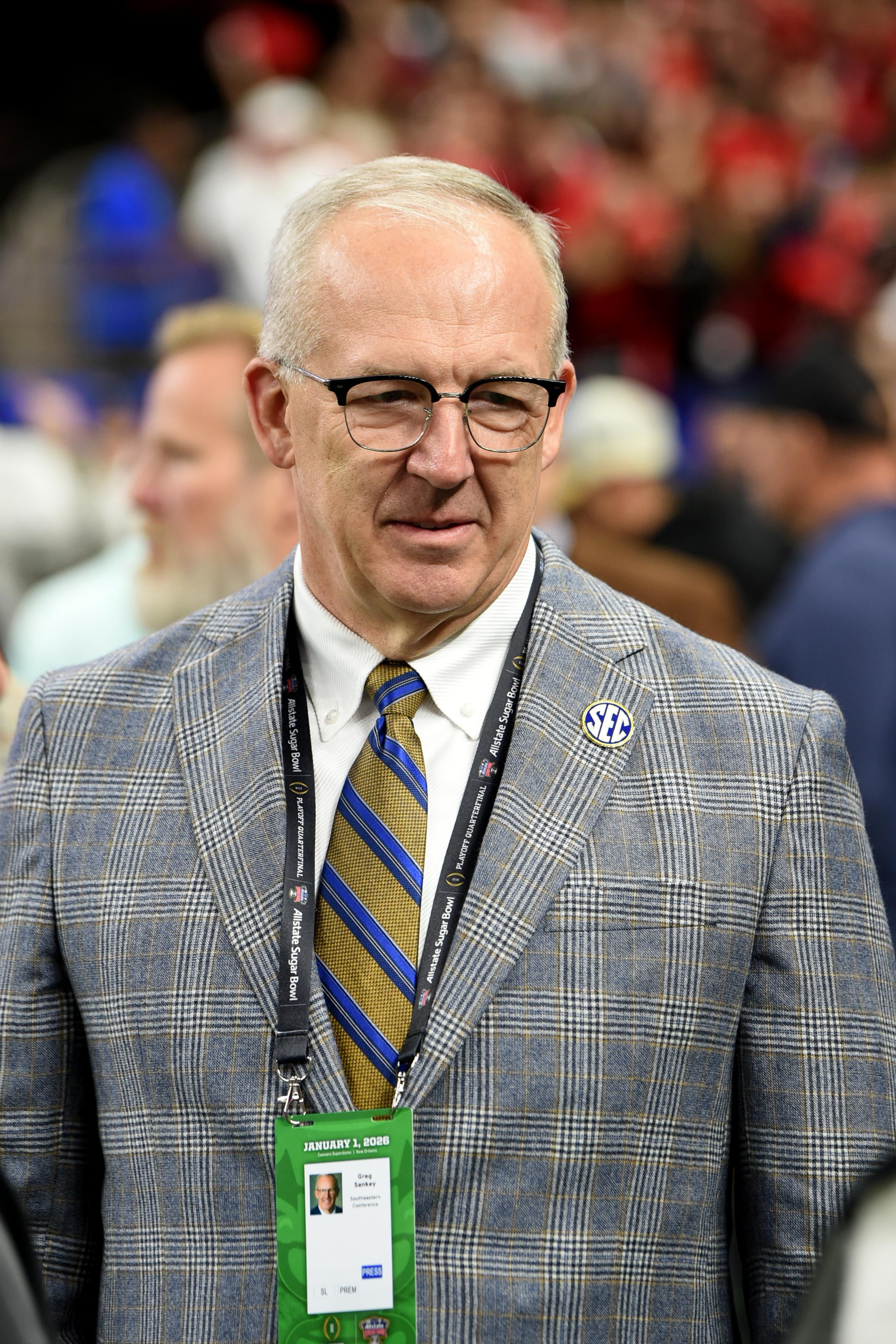 Longhorns daily news: SEC commissioner Greg Sankey reportedly worries ...