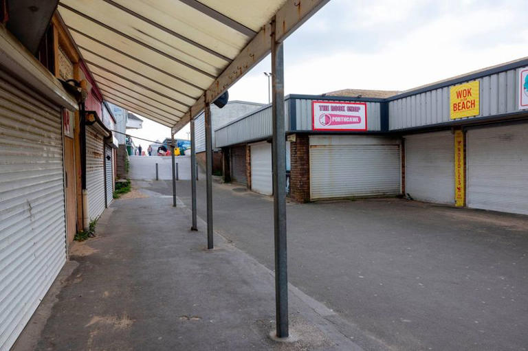 The iconic 'mini Blackpool' seaside resort that now looks like a ghost town