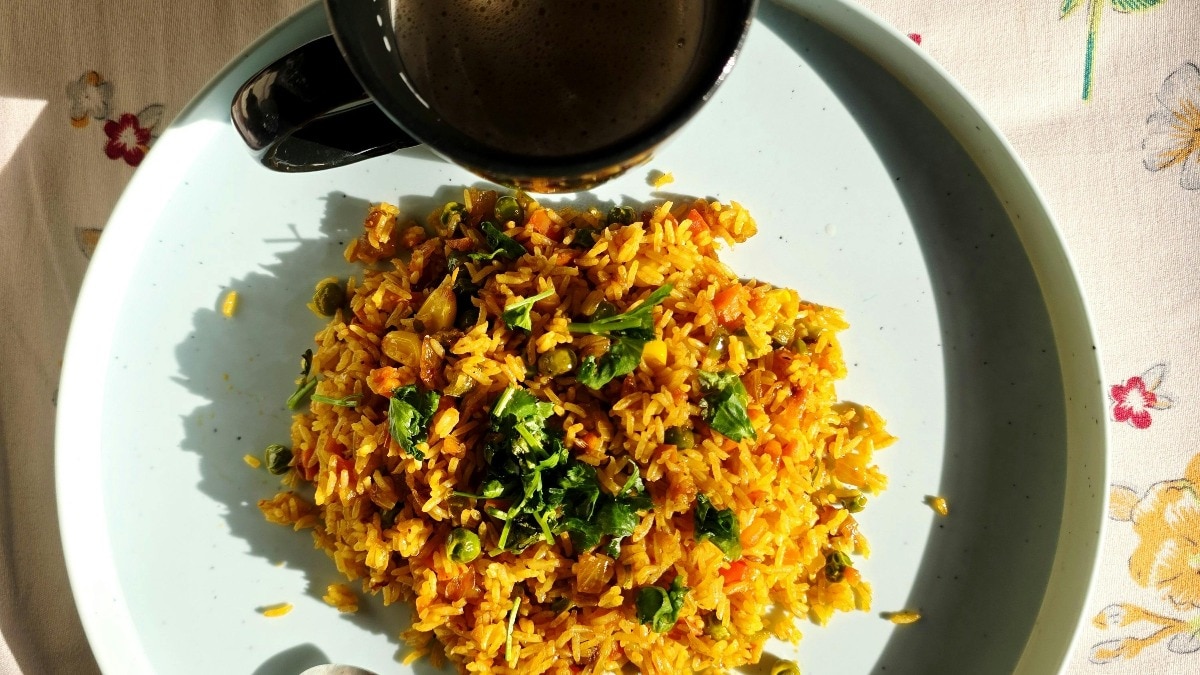 Poha is unhealthy; try these 5 better breakfast options