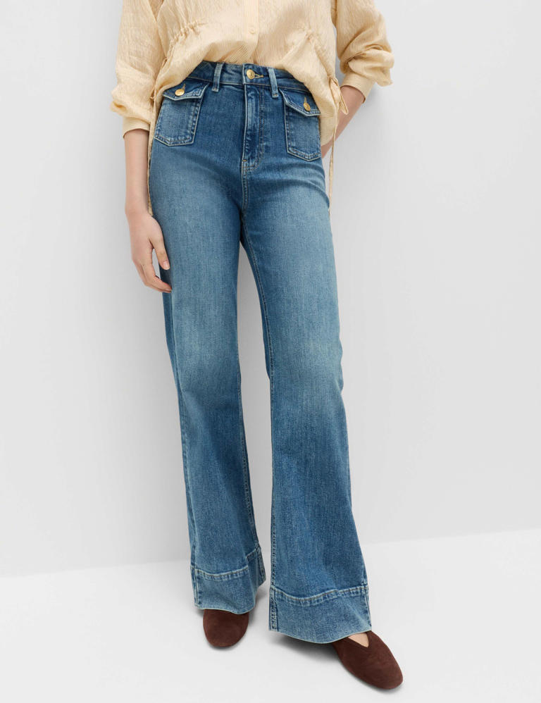 Stylish women agree—M&S' stovepipe jeans are the best on the high street