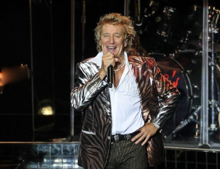 Rod Stewart’s wild ‘rat bag’ dig at Donald Trump leaves King Charles ...