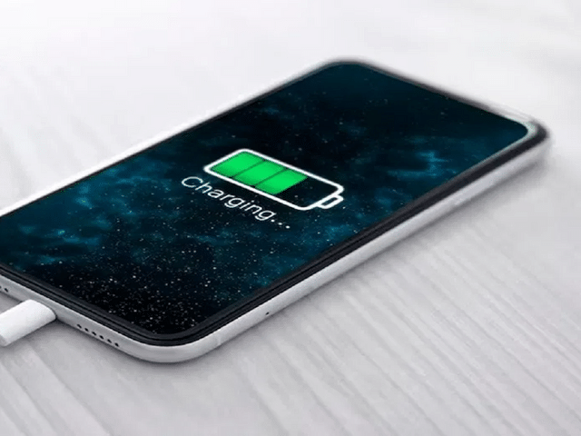 Stop charging to 100%! Why your full battery habit is killing your phone
