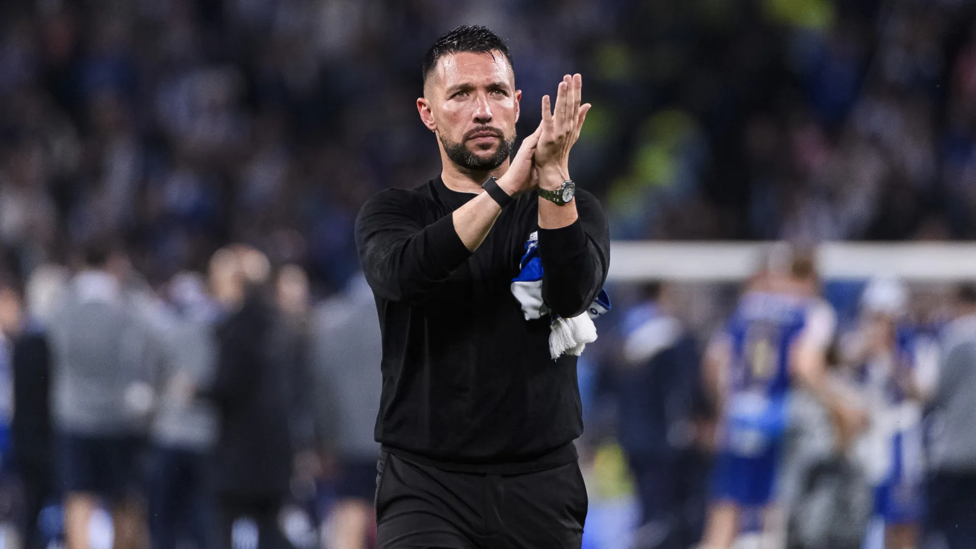 À lupa. De Prpic a Tiago Silva, quem passou no teste de Farioli?