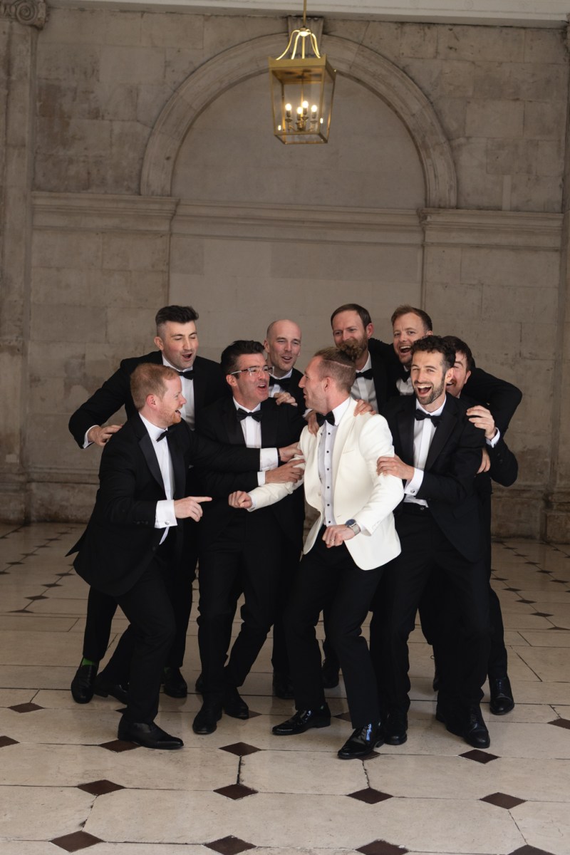 Effortlessly chic: Anna & Tom's Dublin city wedding