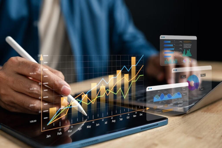 Peter Schiff says investors should 'worry' as new trend emerging with ...