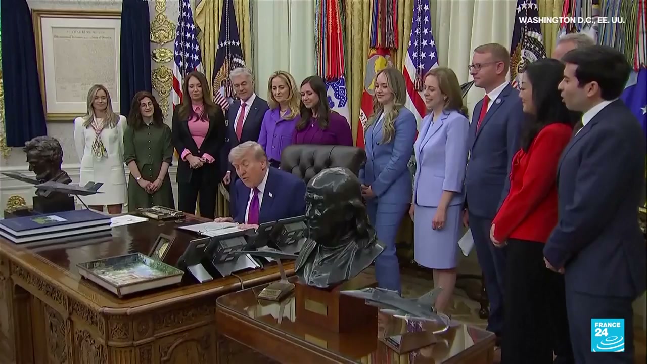 Alto al fuego pende de un hilo: Trump califica de estúpida la última ...