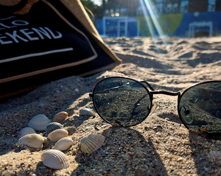 Veilig zonnen kost meer dan ooit: waarom is zonnebrand zó duur?