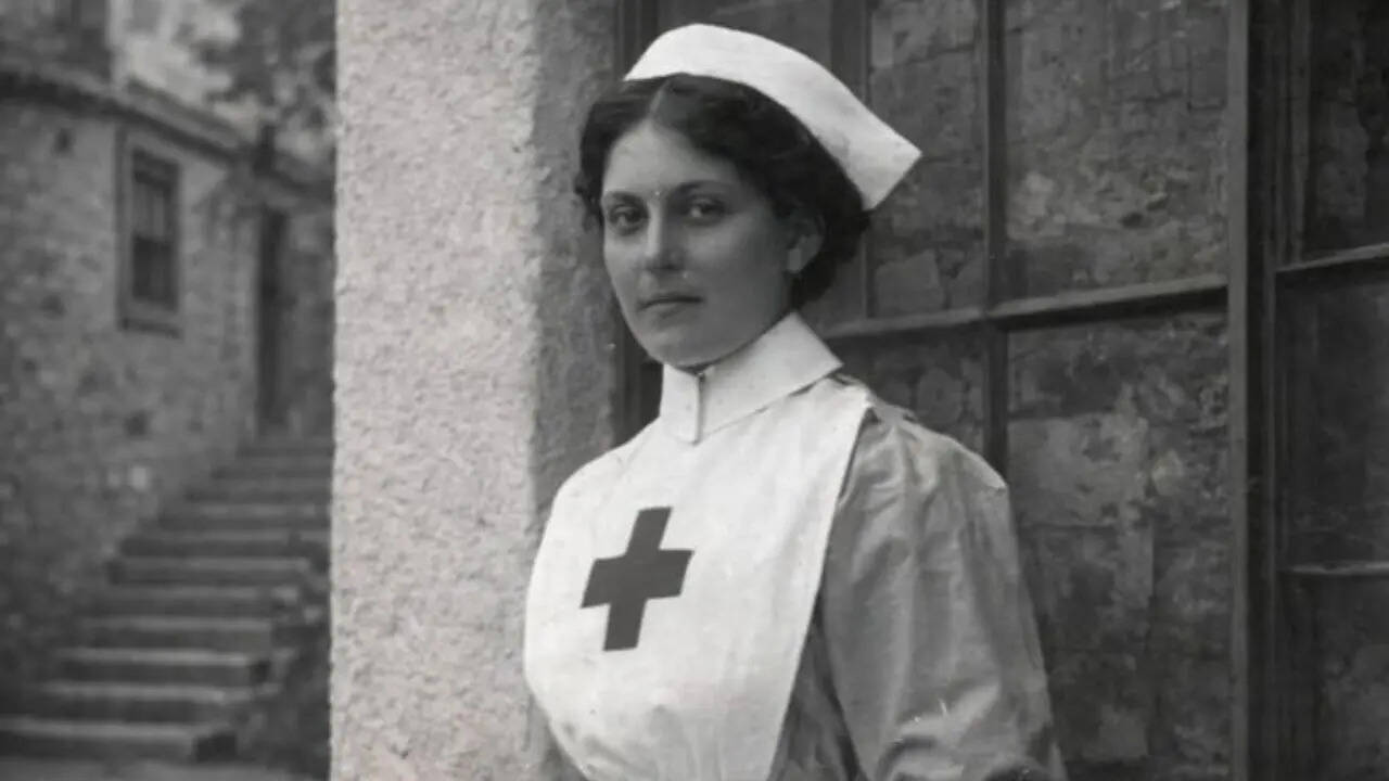 Meet Violet Jessop: 'Miss Unsinkable' who survived RMS Titanic and two ...